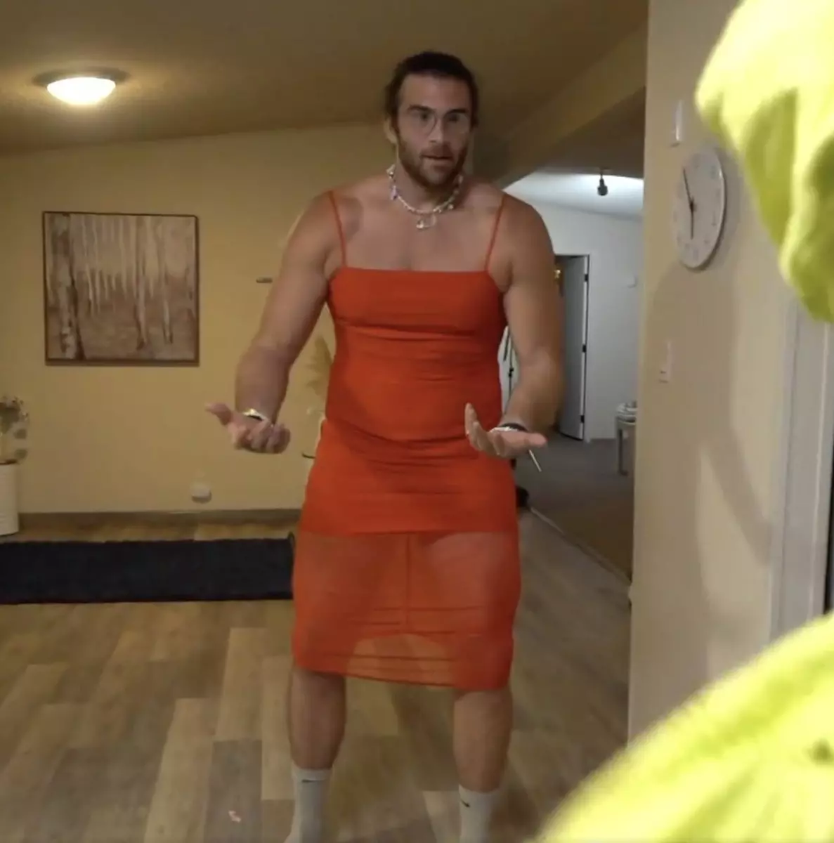 Anisa Riyadh Jomha / @anisajomha & iDubbbz / Ian Kane Jomha / Ian Kane ...