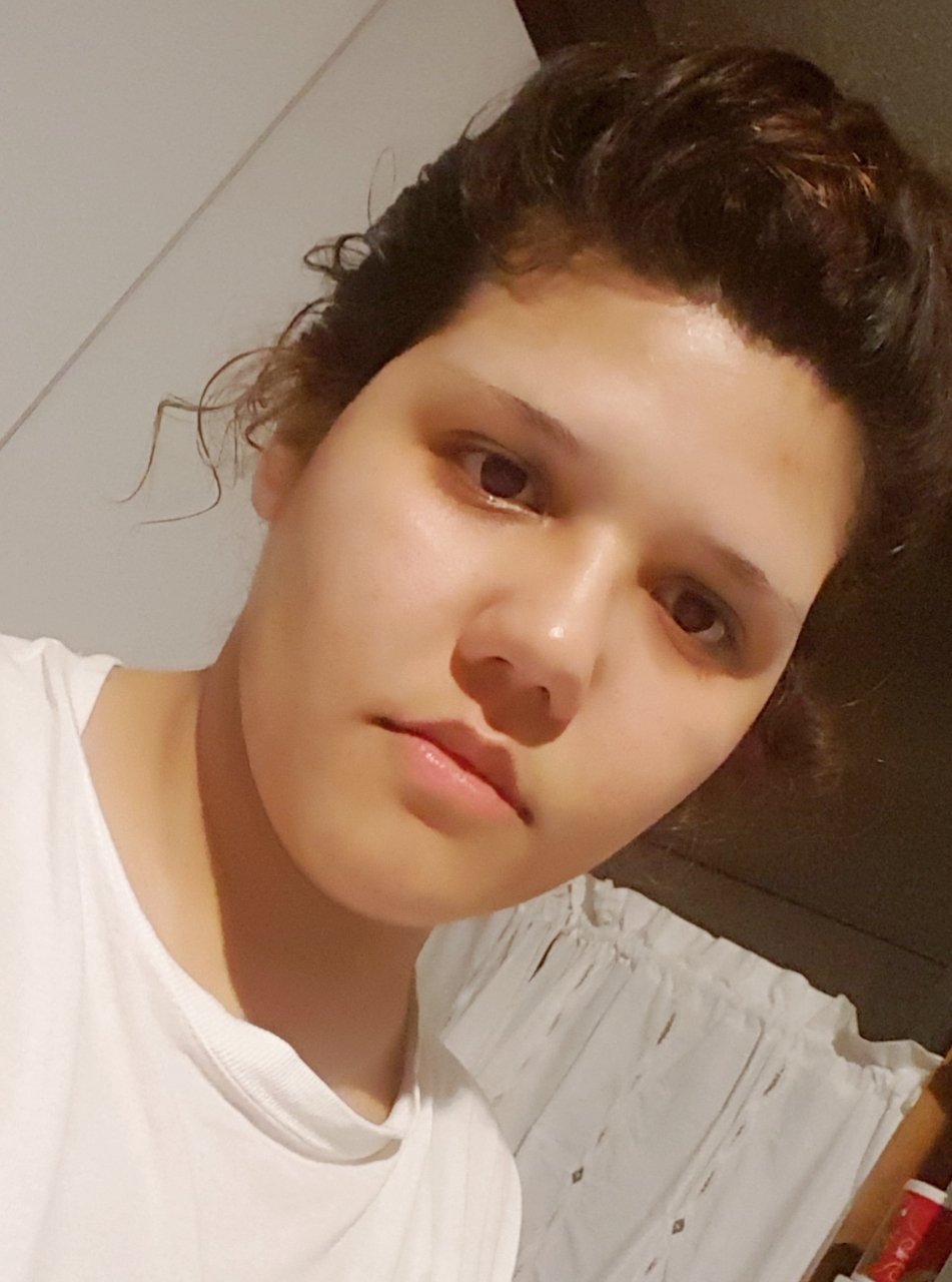 Deborah Ramos Reyes / Oswaldslunch / Lucinda / R3velati0nz | Page 4 ...