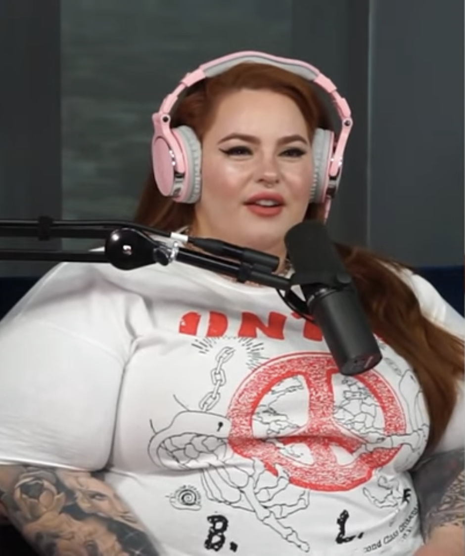 Tess Holliday / Ryann Maegen Hoven | Page 926 | Kiwi Farms