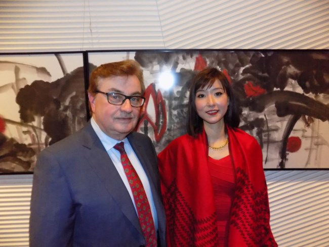 Kelly Christina Baltazar / Kelly Jiayi Wang / Amelia Wang / Mayli ...