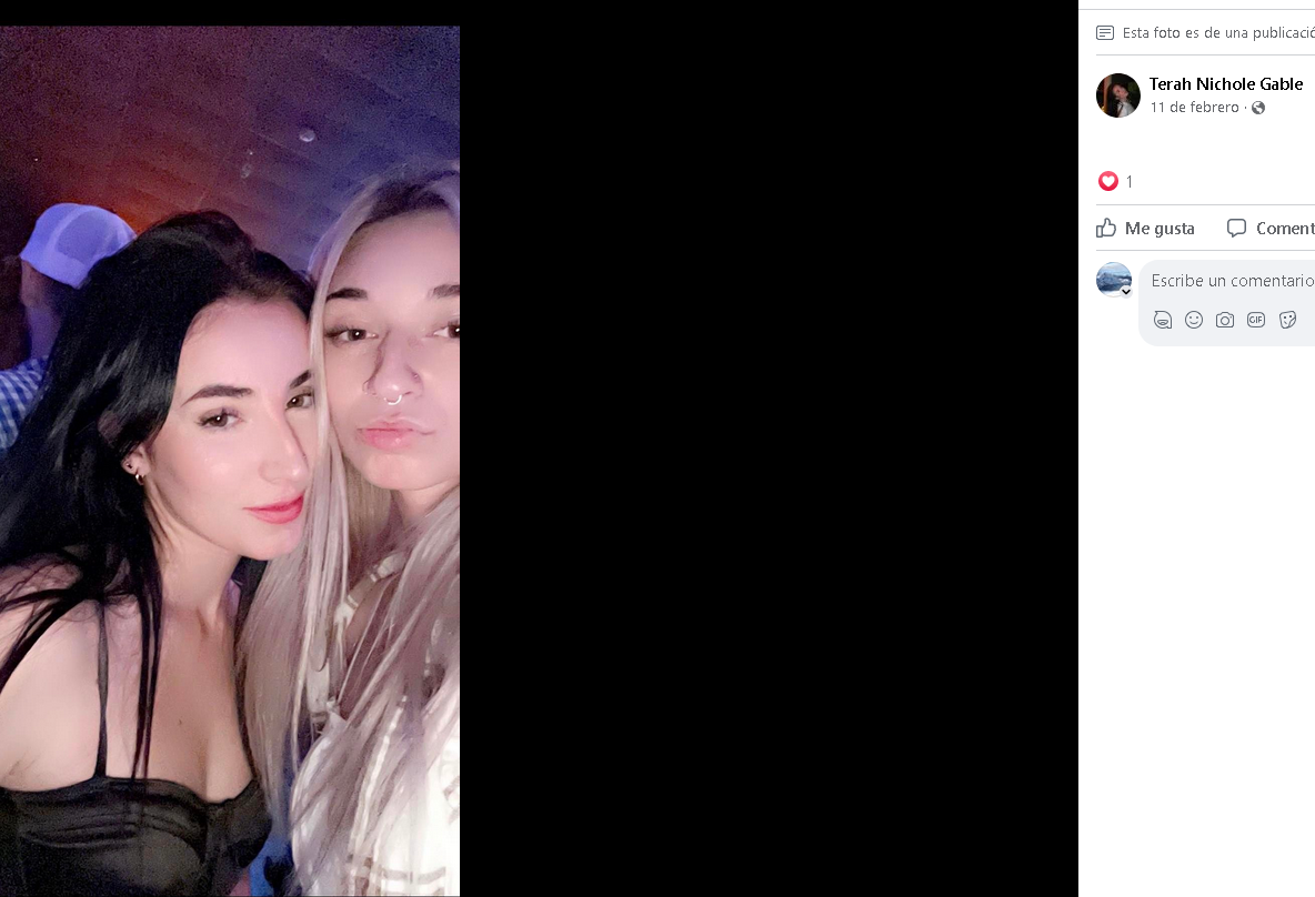 Kelly Christina Baltazar / Kelly Jiayi Wang / Amelia Wang / Mayli ...